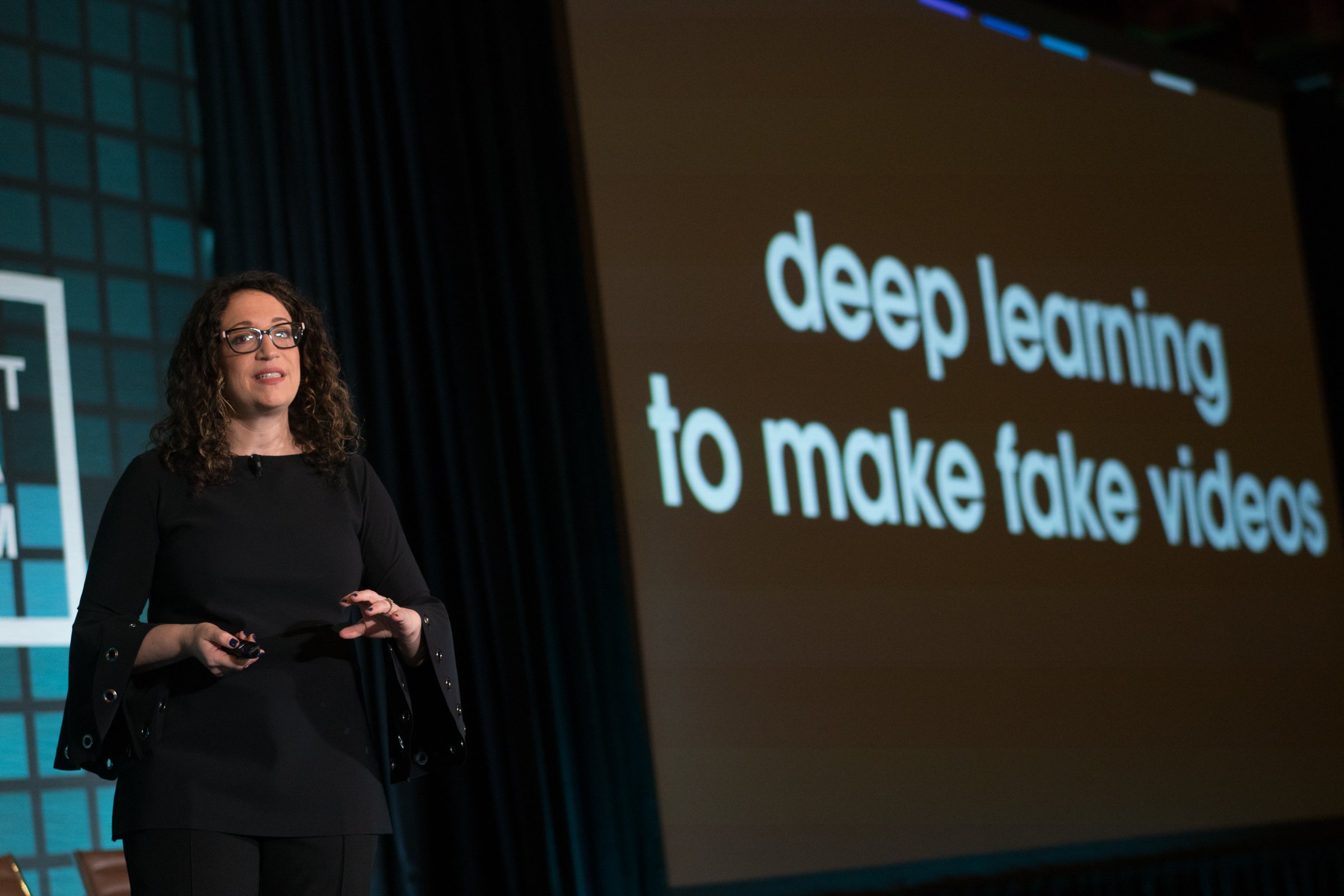 Trust in news, misinformation and new media models top agenda at Knight ...